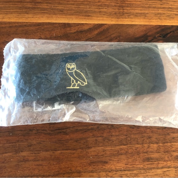 OVO | Accessories | Ovo Drake X Raptors Limited Edition Headband Os ...